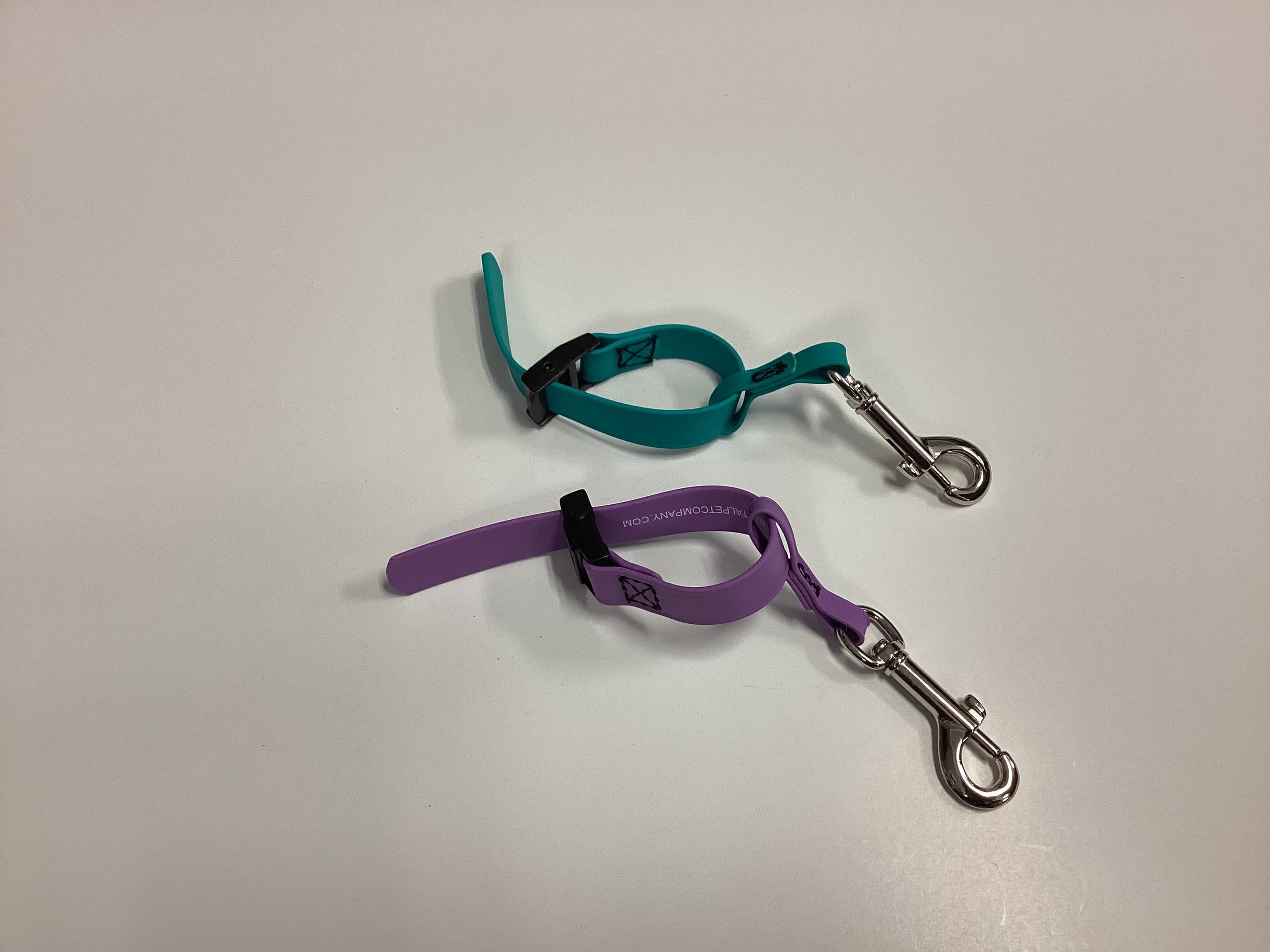 Biothane Safety Tether | Continental Pet Company & Dogs Do Smile